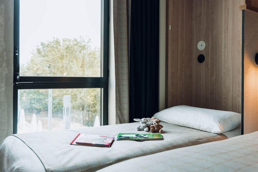 ibis Styles La Rochelle Centre Gare in La Rochelle - Aanbiedingen Hotel ...