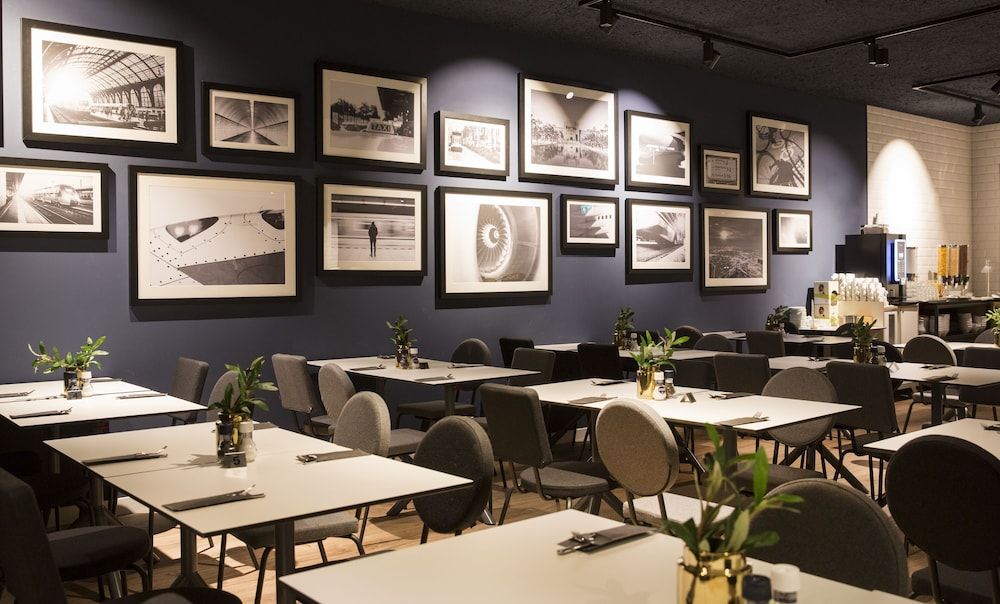 Corendon Urban Amsterdam Schiphol Airport Hotel in Badhoevedorp ...